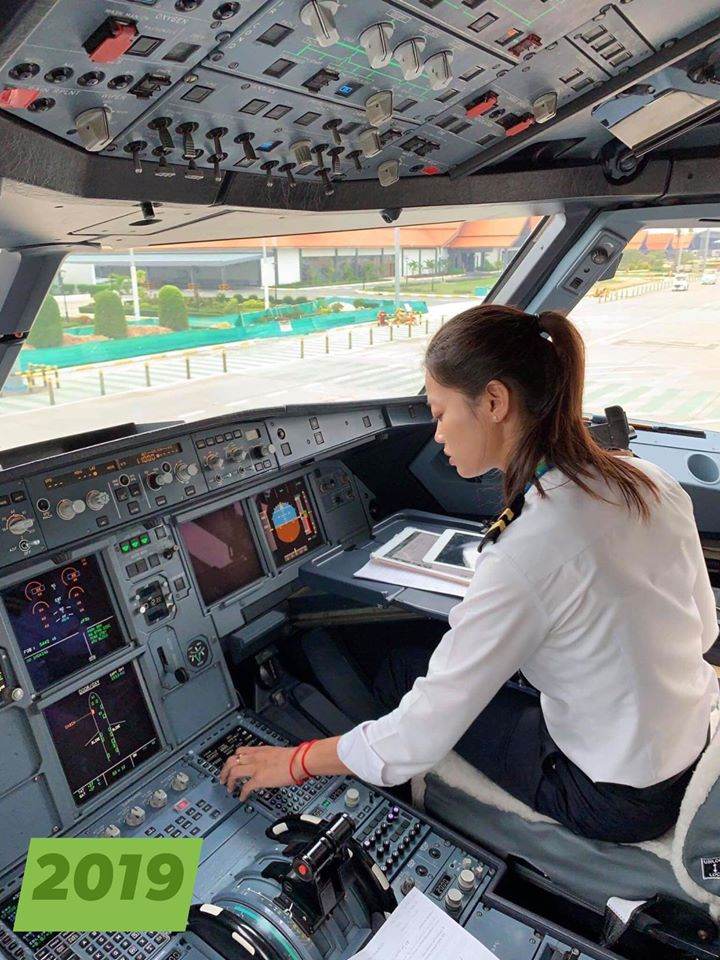 Ms. Hong Chenda: From flight attendant to Cambodia's first female pilot ...